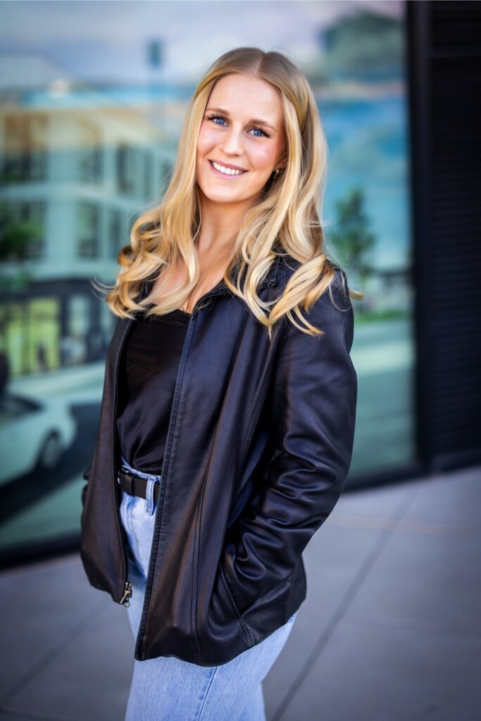 MEET THE TEAM - Dwellus