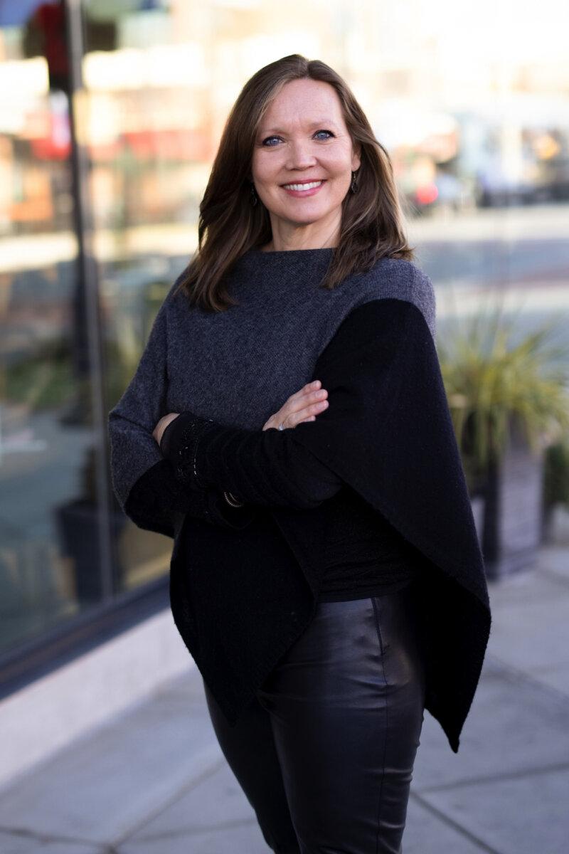 MEET THE TEAM - Dwellus