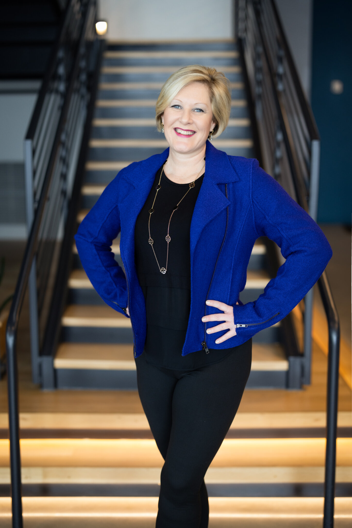 MEET THE TEAM - Dwellus